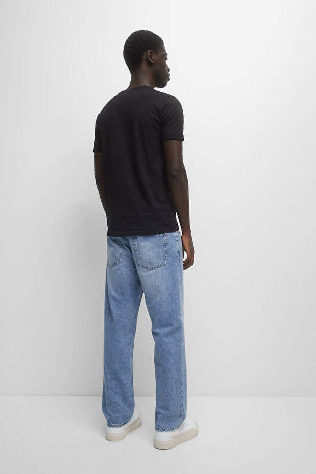 Pull & Bear Basic muscle fit T-shirt- Trendyol