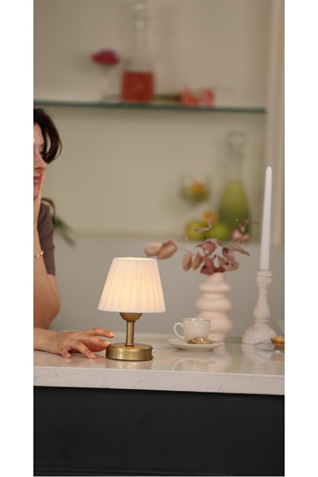 Maison Avf Osmanlı İpeği Pileli Kablosuz Şarjlı Masa Lambası - Fiyatı ...