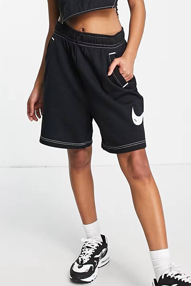 Nike Swoosh Contrast Stitch Fleece High Rise Loose Fit Shorts Kadın ...