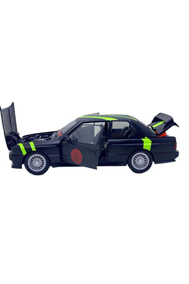 JPT Macheta BMW E30 M3 DTM negru ursulet 1:24 cu sunet, lumini, pornire ...