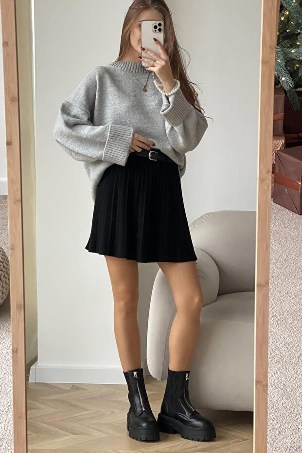 My Blog Pulover gri cu gât rotund de culoare uni - 2217- Trendyol