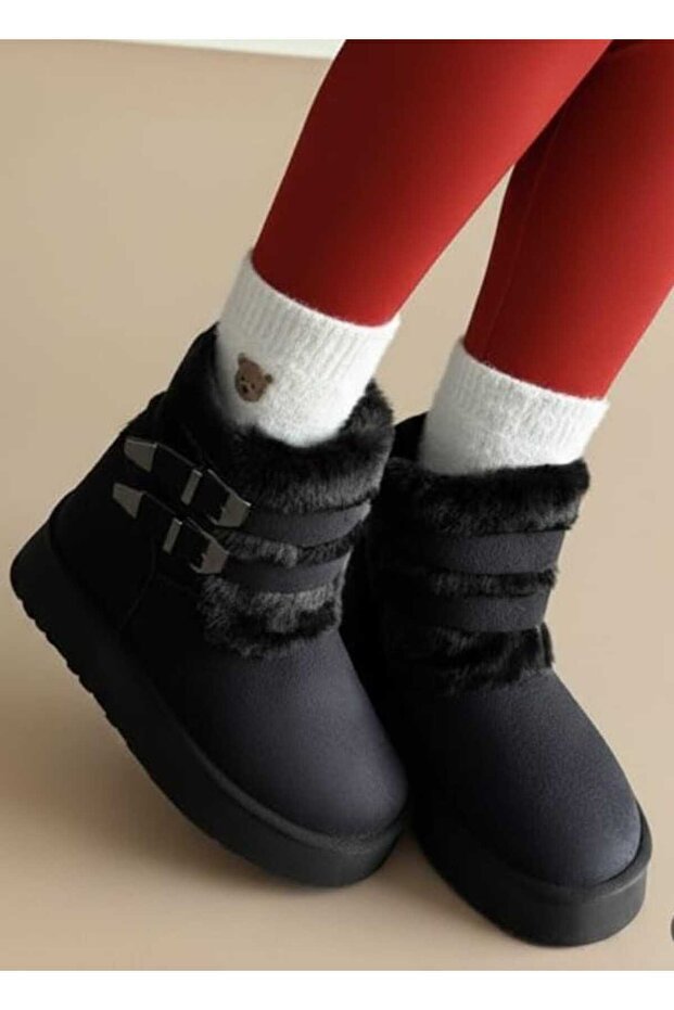 PAPUCUMUN DÜNYASI Cizme de damă cu talpă înaltă, cu păr în interior, din piele de căprioară, cu ...