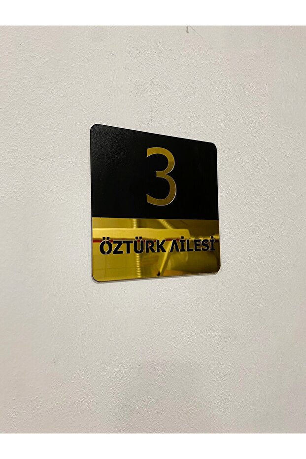 hazer case KİŞİYE ÖZEL SİYAH&GOLD PLEKSİ+MDF AİLE İSMİ VE KAPI NUMARASI ...