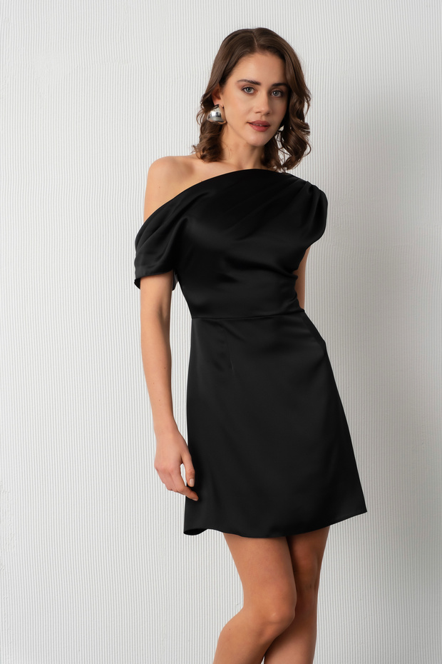 Lafaba Rochie de seară neagră decolteu larg mini din satin pentru femei ...