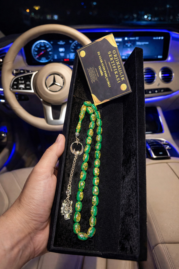 A-STİL TAKI Tasbih din chihlimbar pentru bărbați, cu particule de aur ...