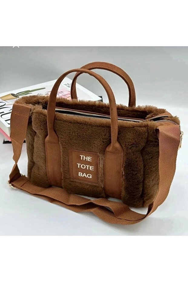 Zealous Γυναικεία τσάντα χιαστί με λουράκι κολόνας από γούνα βελούδινη ...