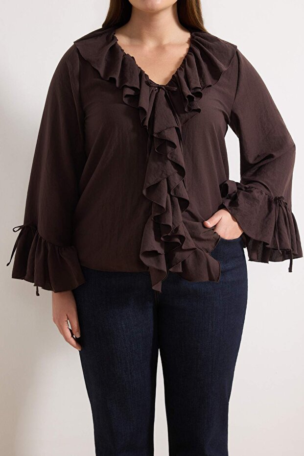 Trendyolmilla Curve Koyu Kahverengi Aerobin Dokuma Büyük Beden Bluz ...