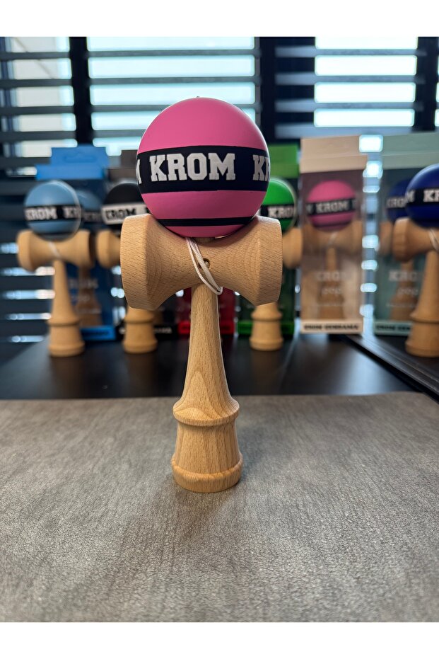 PlayFun KENDAMA NOUL MODEL 2026 ROZ CAUCIUCATA CEA MAI BUNA CALITATE ...