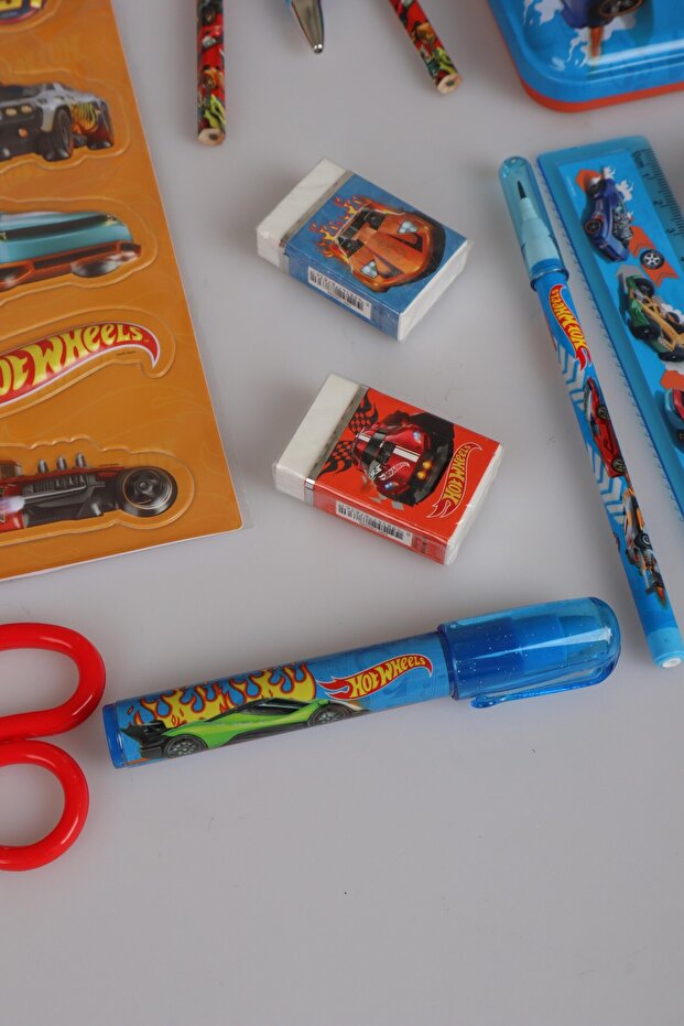 HOT WHEELS X Dekomus Licensed Hotwheels 13 Piece Stationery Set ...