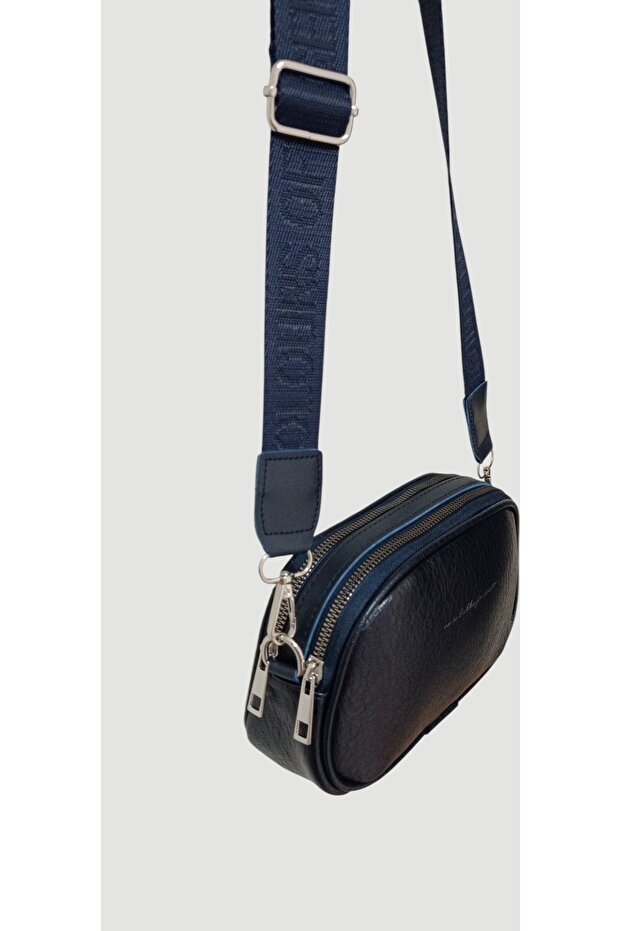 EG BAGS Trio Üç Bölmeli Çapraz Çanta Lacivert - Fiyatı, Yorumları