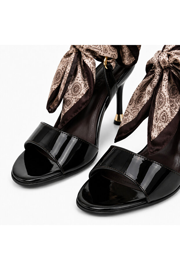 PATRON SHOES Kadın Açık Burun Fular Detaylı Topuklu Ayakkabı - Fiyatı ...