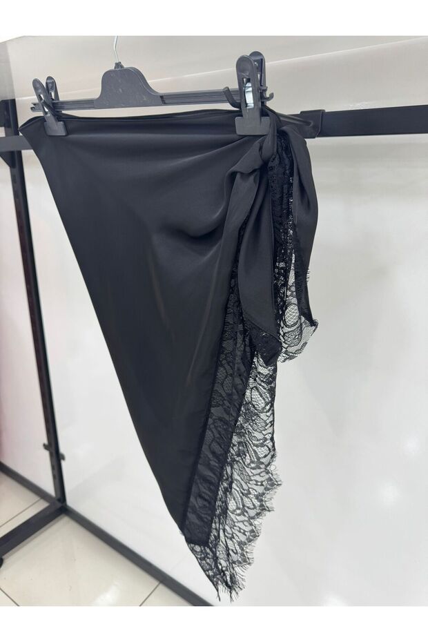 Axesoire 15404-7 Siyah Dantelli Üçgen Bandana Fular - Fiyatı, Yorumları