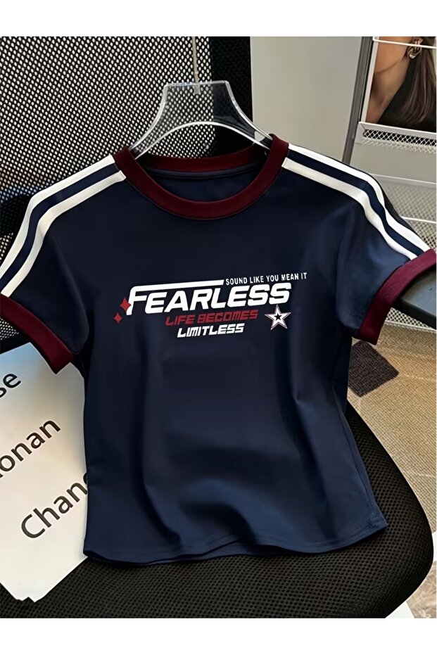 Toum Fearless Baskılı Crop Bluz - Fiyatı, Yorumları