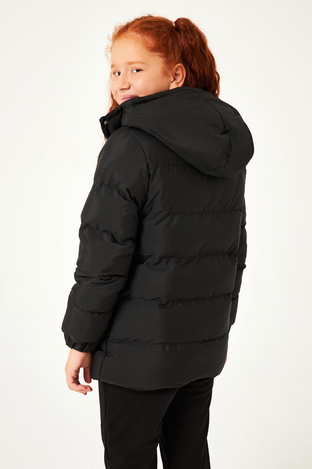 Perendi Cep Detaylı Kapüşonlu Unisex Çocuk Mont Siyah Fiyatı, Yorumları ...