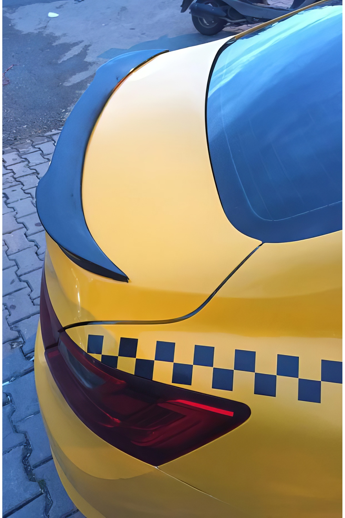 Genel Markalar Renault Megane 4 Sedan 2016-2023 Boyasız Fiber Yarasa ...