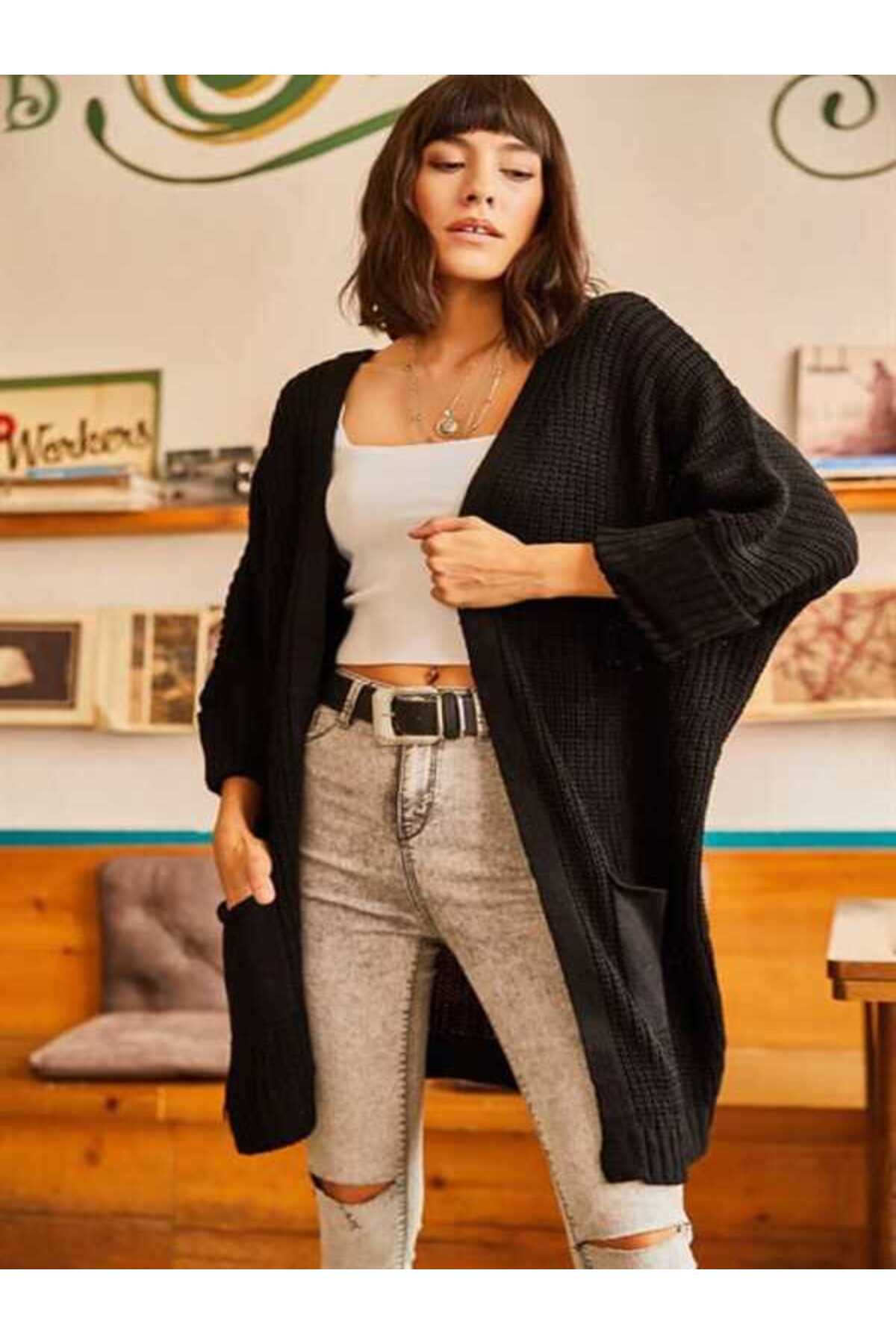 PINDIK BUTİK Kadın Siyah Kol Katlamalı Cepli Salaş Triko Hırka Fiyatı ...
