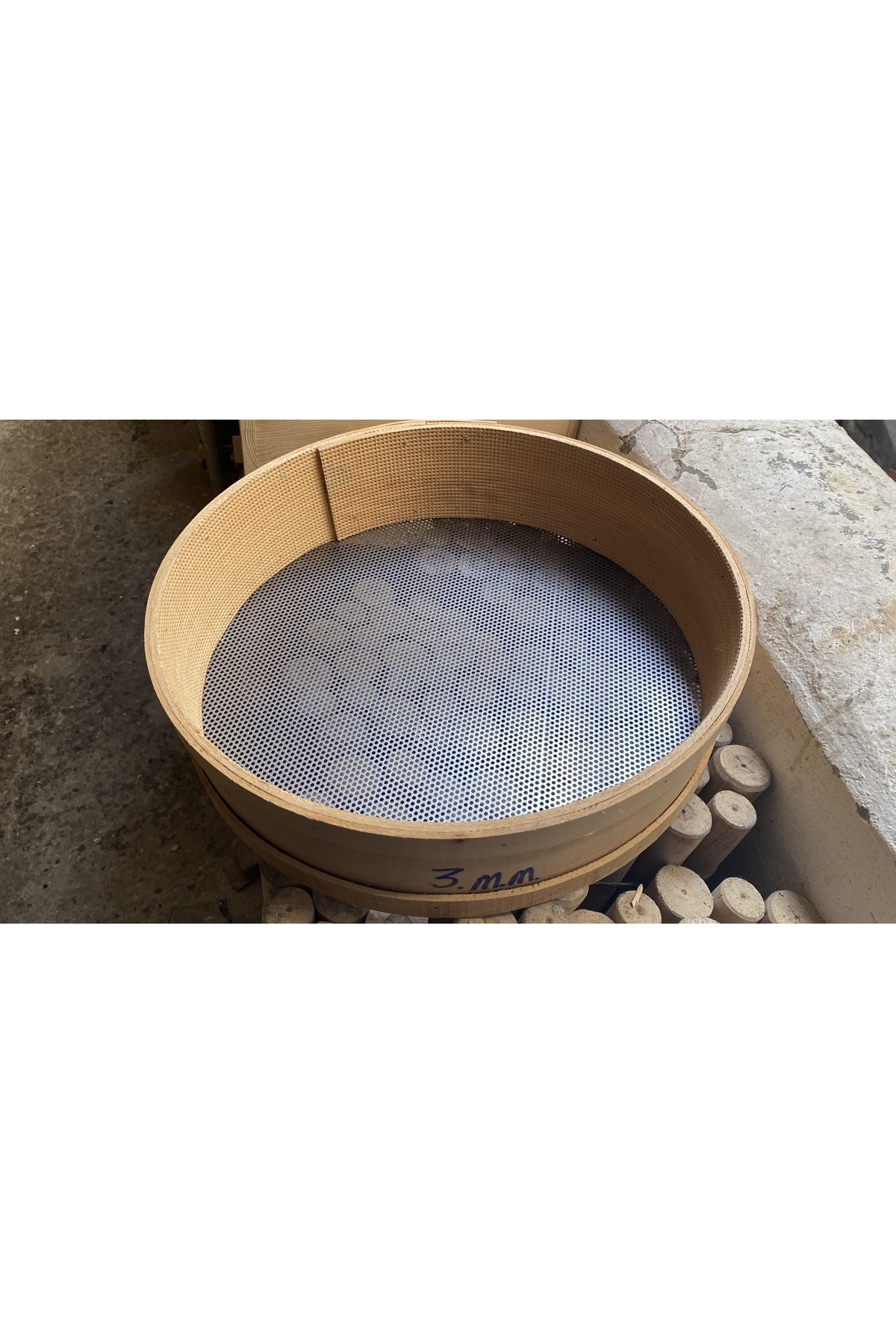 Koleksiyon Sepeti Ahşap Delikli Sac Elek - Kalbur 3MM Fiyatı, Yorumları ...