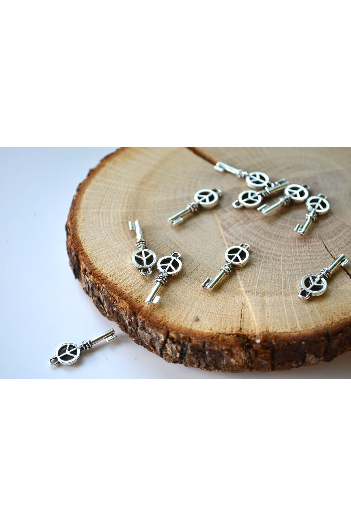 FlowerAksesuar 10 ADET - 9x25 mm BARIŞ İŞARETİ ANAHTAR SALLANTI UÇ ...