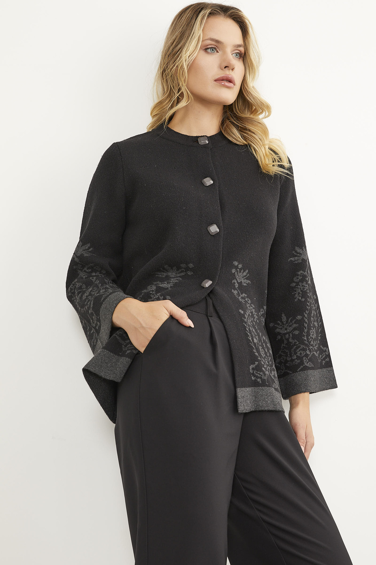 Sementa Dolu İğne Düğmeli Kalın Triko Ceket - Siyah Fiyatı, Yorumları ...