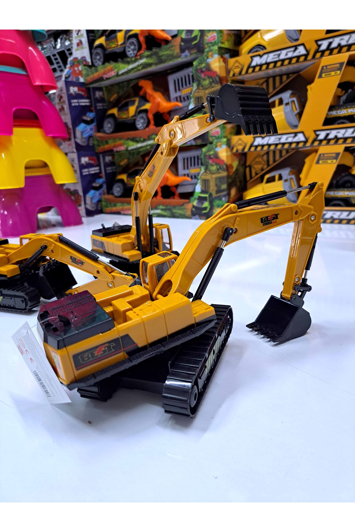 ALYTOYS Kepçe İş Makina Ölçek ürün sürtmeli şase paletten ayrı döner ...