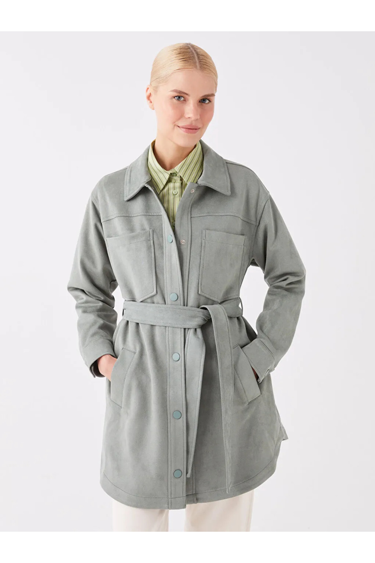 LC Waikiki LCW Modest Gömlek Yaka Düz Uzun Kollu Süet Kadın Mont Fiyatı ...