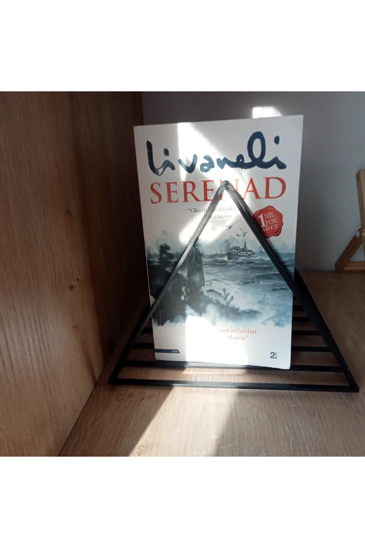 Genel Markalar 24 cm Kitaplık - Gazetelik - Plak ve Dergi Masa Üzeri ...