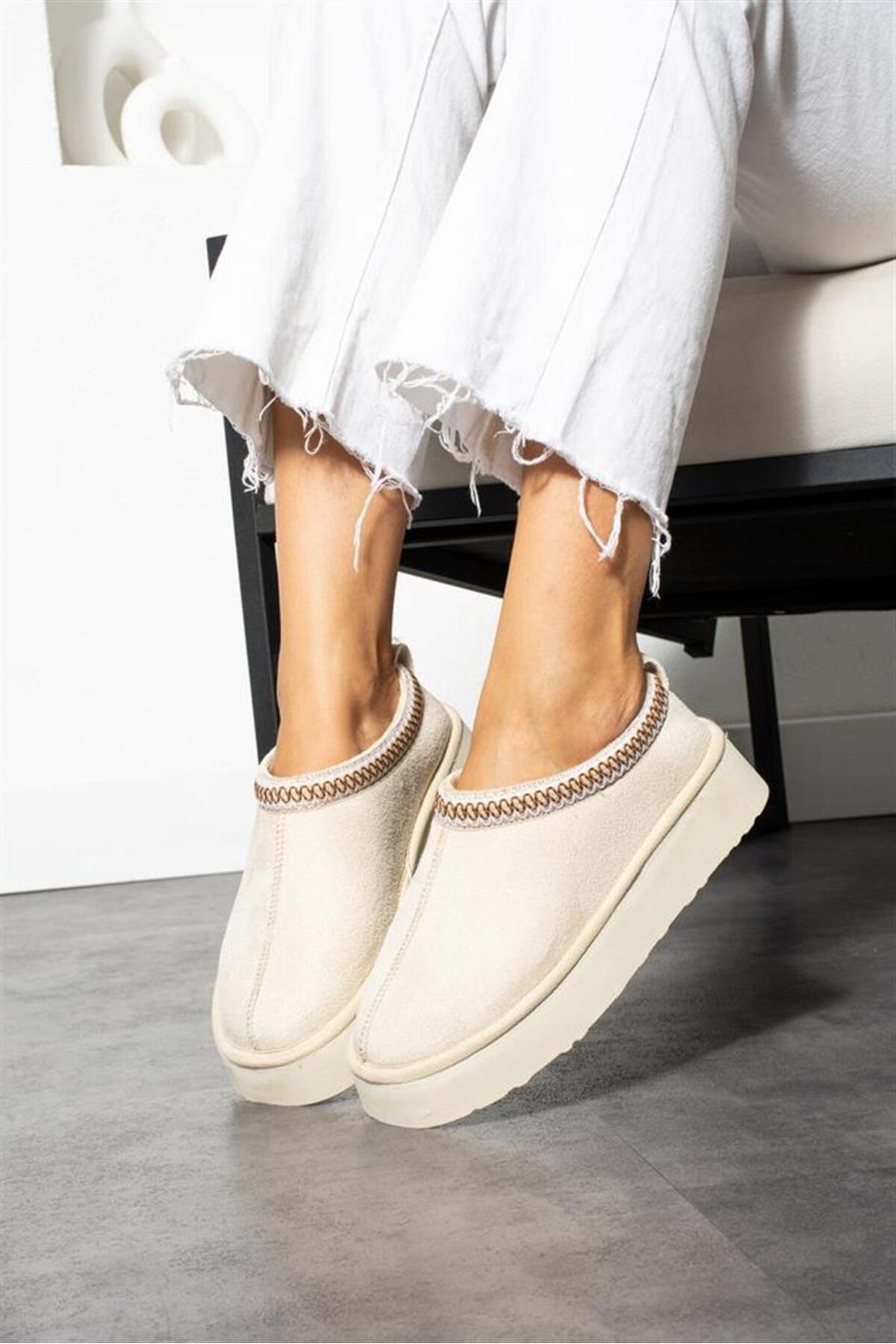 Aytek Bibury Kürklü Sabo Kadın Terlik - BEJ Fiyatı, Yorumları - Trendyol