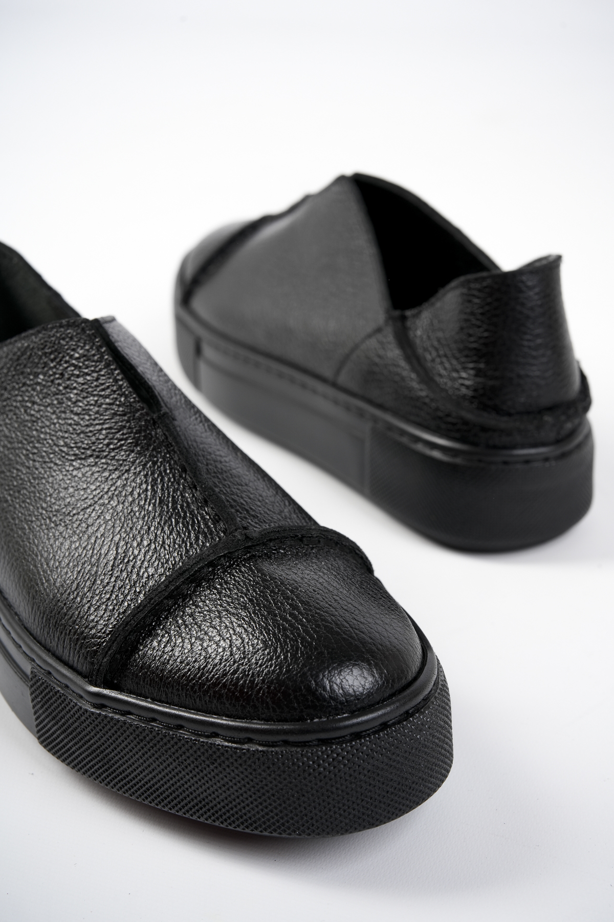 Deripabuc Hakiki Deri Siyah Kadın Deri Sneaker Dp38-2611 Fiyatı ...