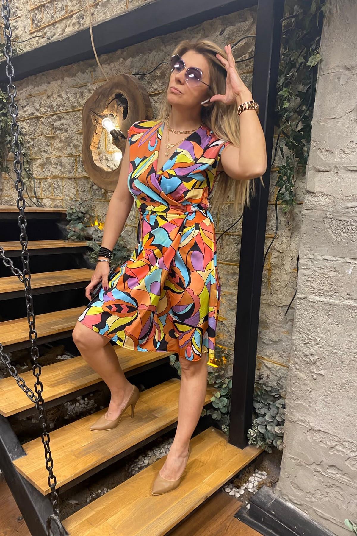 bihterbutik Saten Kumaş Ön Kruvaze Colourfull Yaz Elbisesi Fiyatı ...