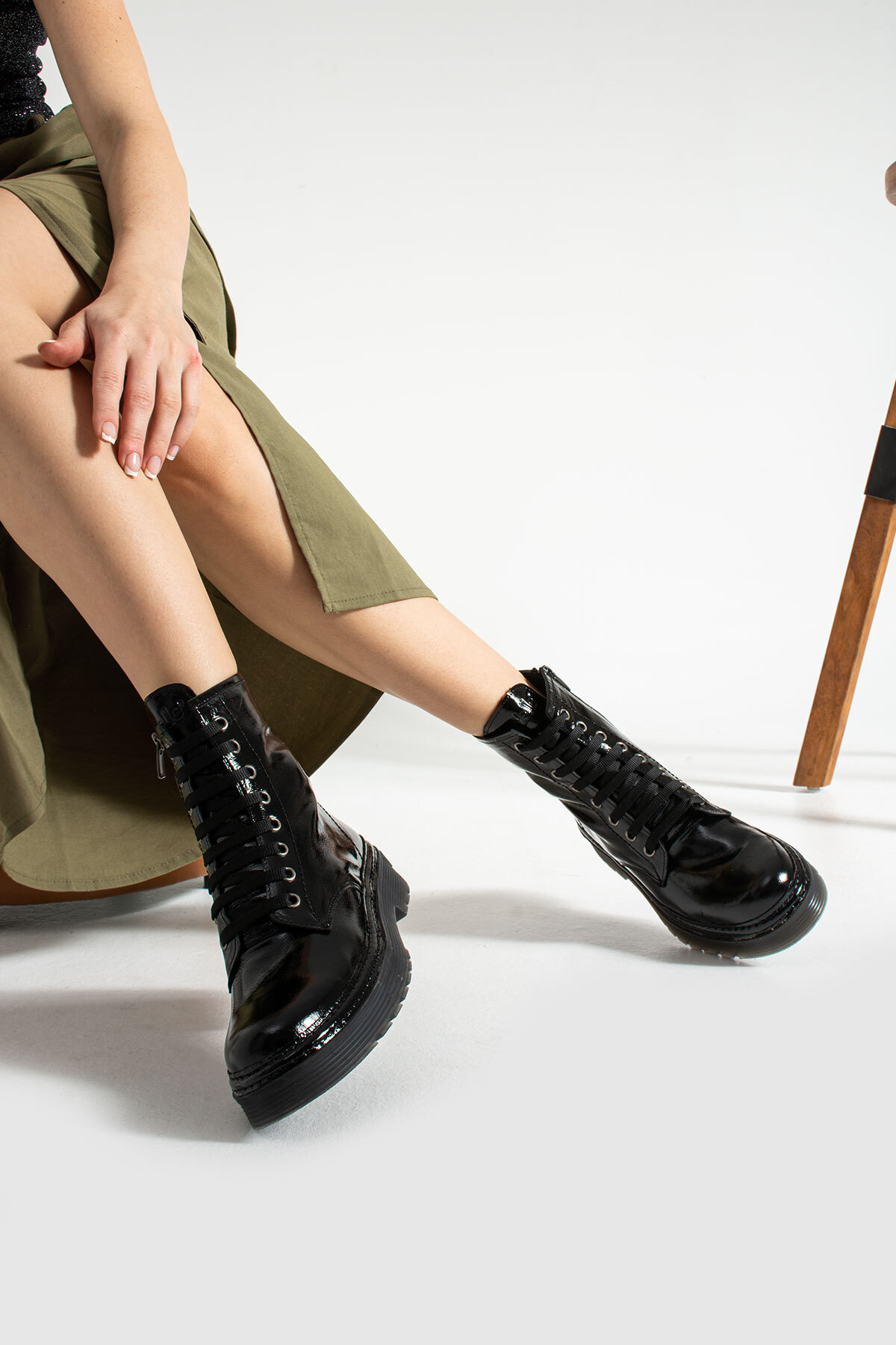 MODELLE SHOES Nevi Siyah Rugan Hakiki Deri Kadın Bot - Fiyatı, Yorumları