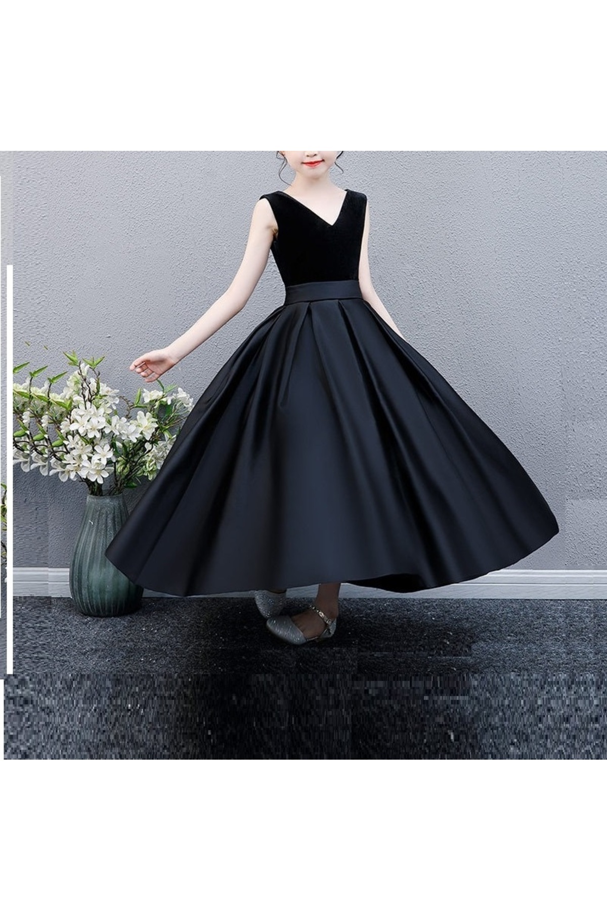 NSMLİFE Kız Çocuk V Yaka Siyah Üst Kadife Alt Saten Doğum Günü Noel ...