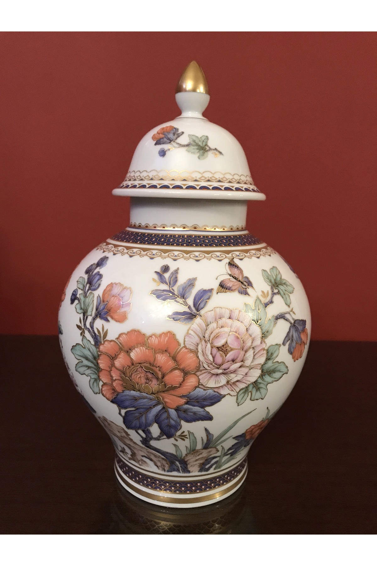 tayfuntufan antika koleksiyon Kaiser El boyama kapaklı vazo 26 cm boyunda Fiyatı, Yorumları ...