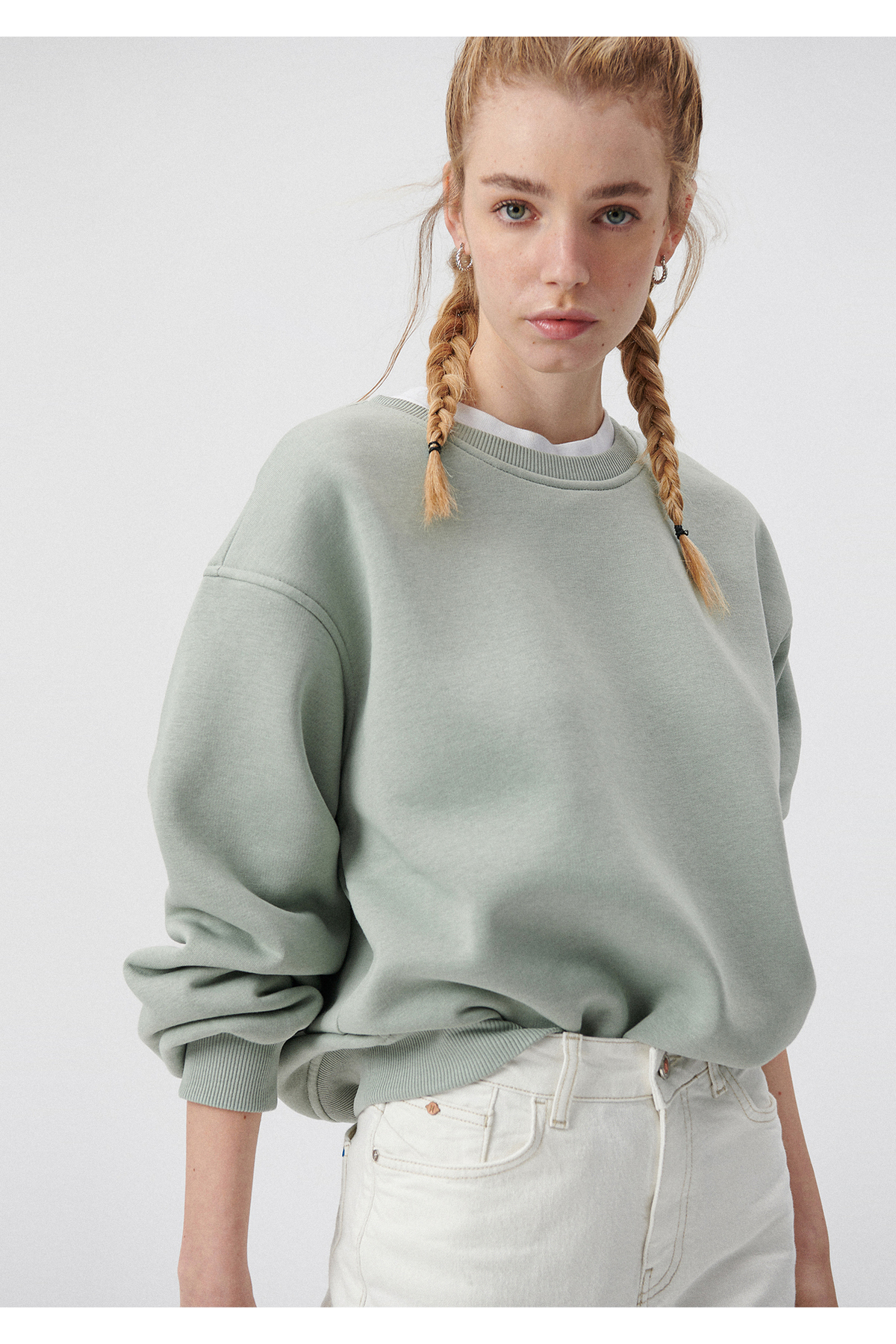 Mavi Bisiklet Yaka Yeşil Basic Sweatshirt 1610198-70155 - Fiyatı, Yorumları