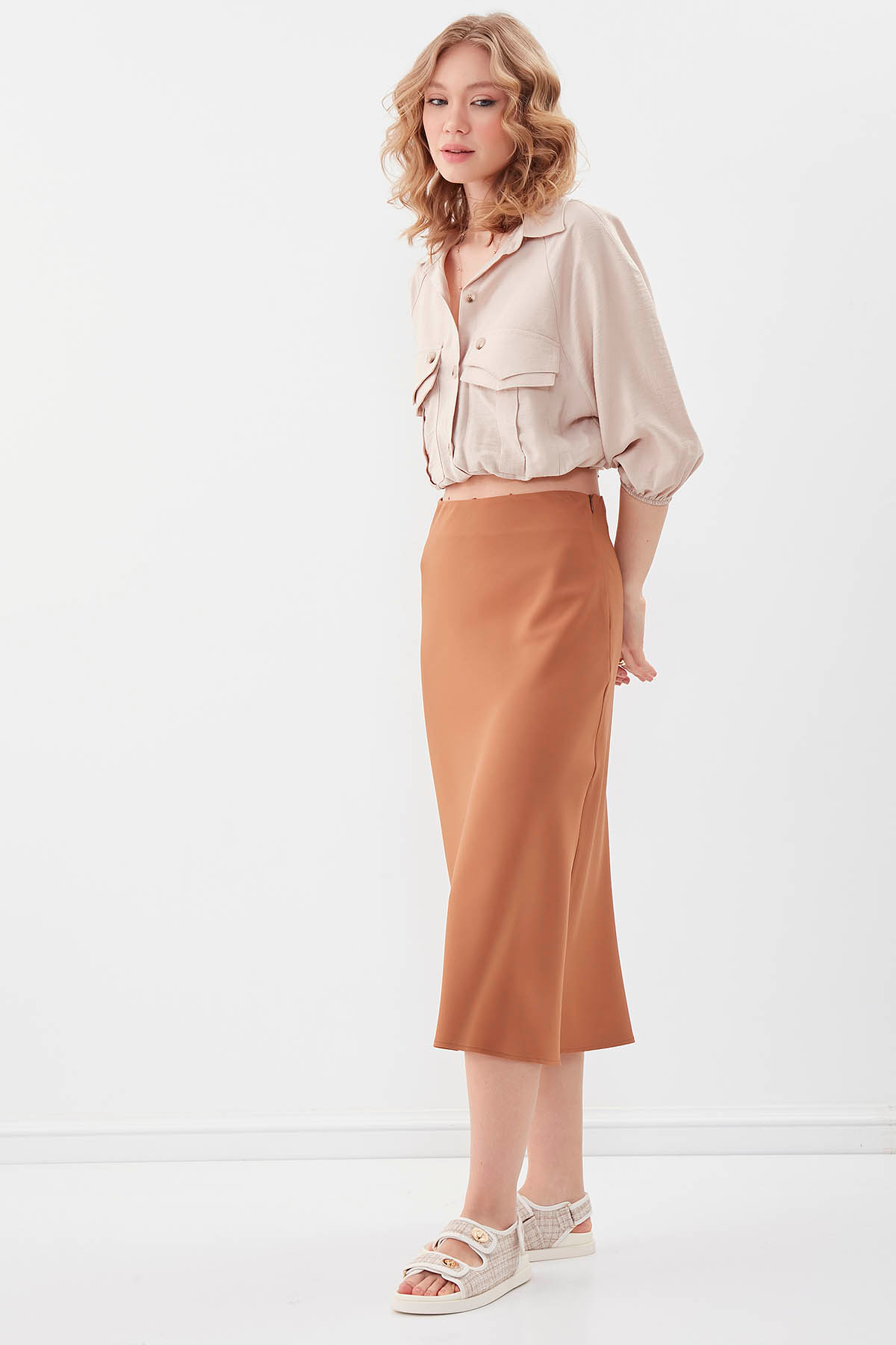 Vitrin Yanı Fermuarlı Midi Boy Etek Fiyatı, Yorumları - Trendyol