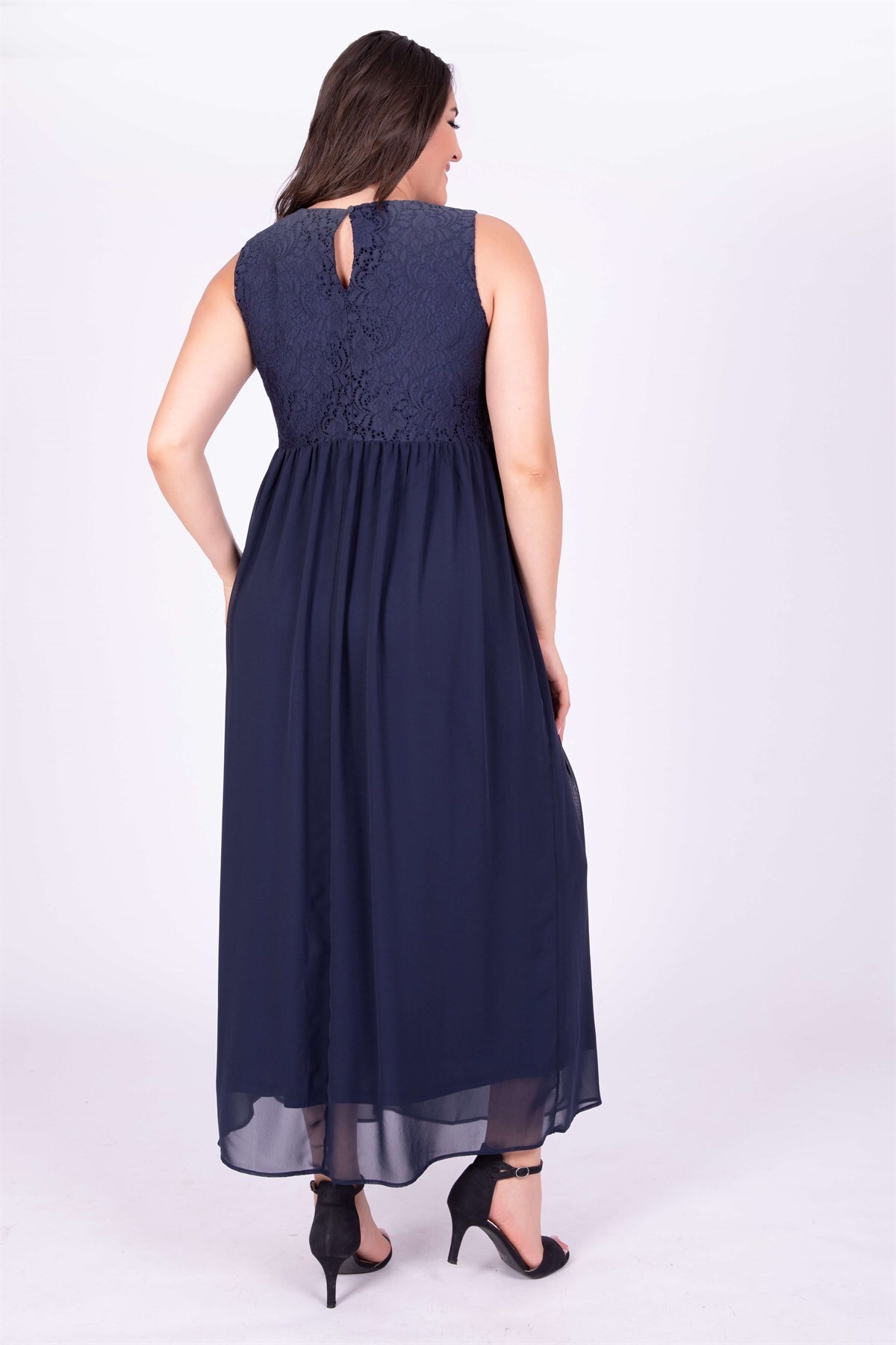 Myline Üst Bedeni Dantelli Elbise Fiyatı, Yorumları - Trendyol