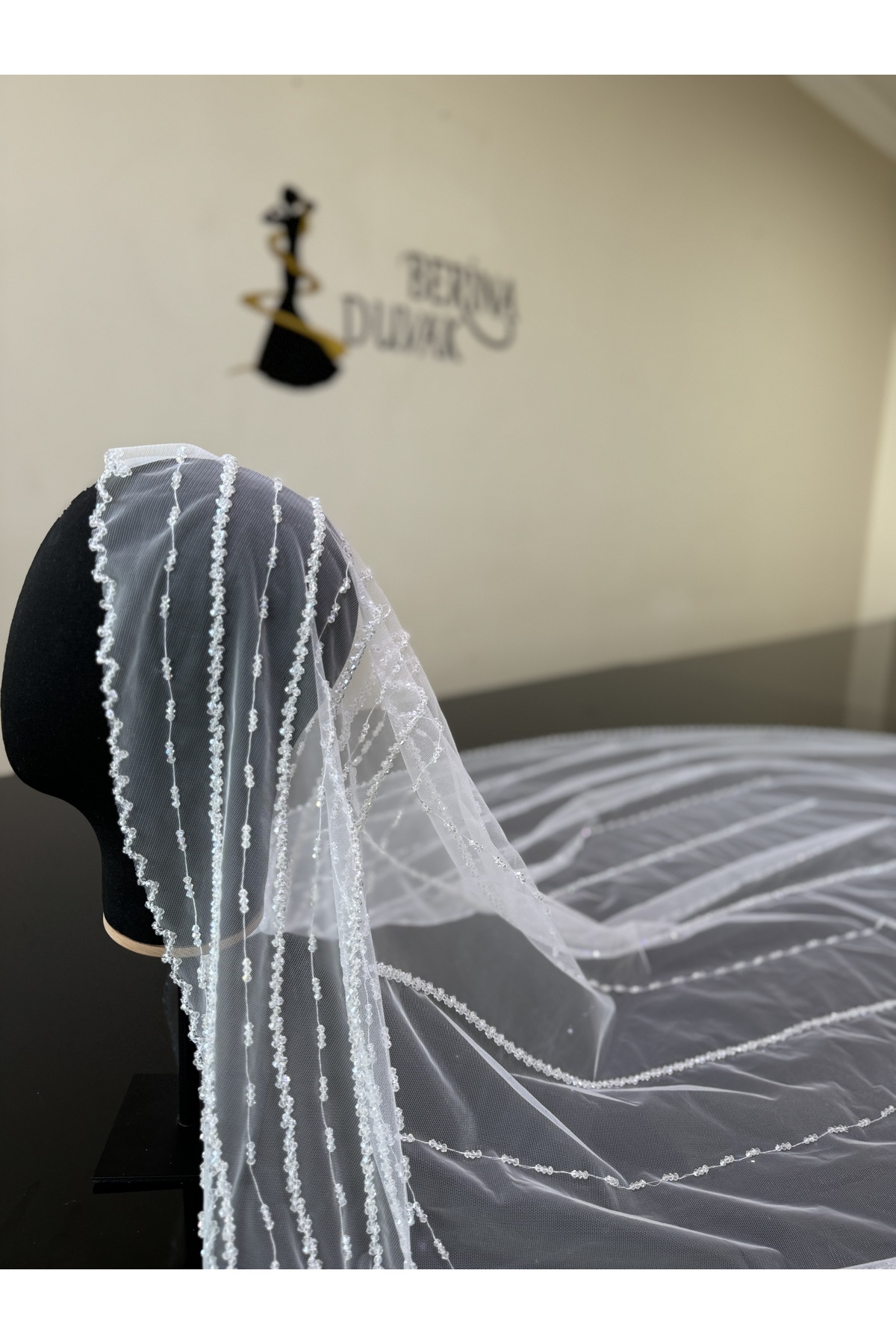 Berina stor Yûsra model kasnak duvak Fiyatı, Yorumları - Trendyol