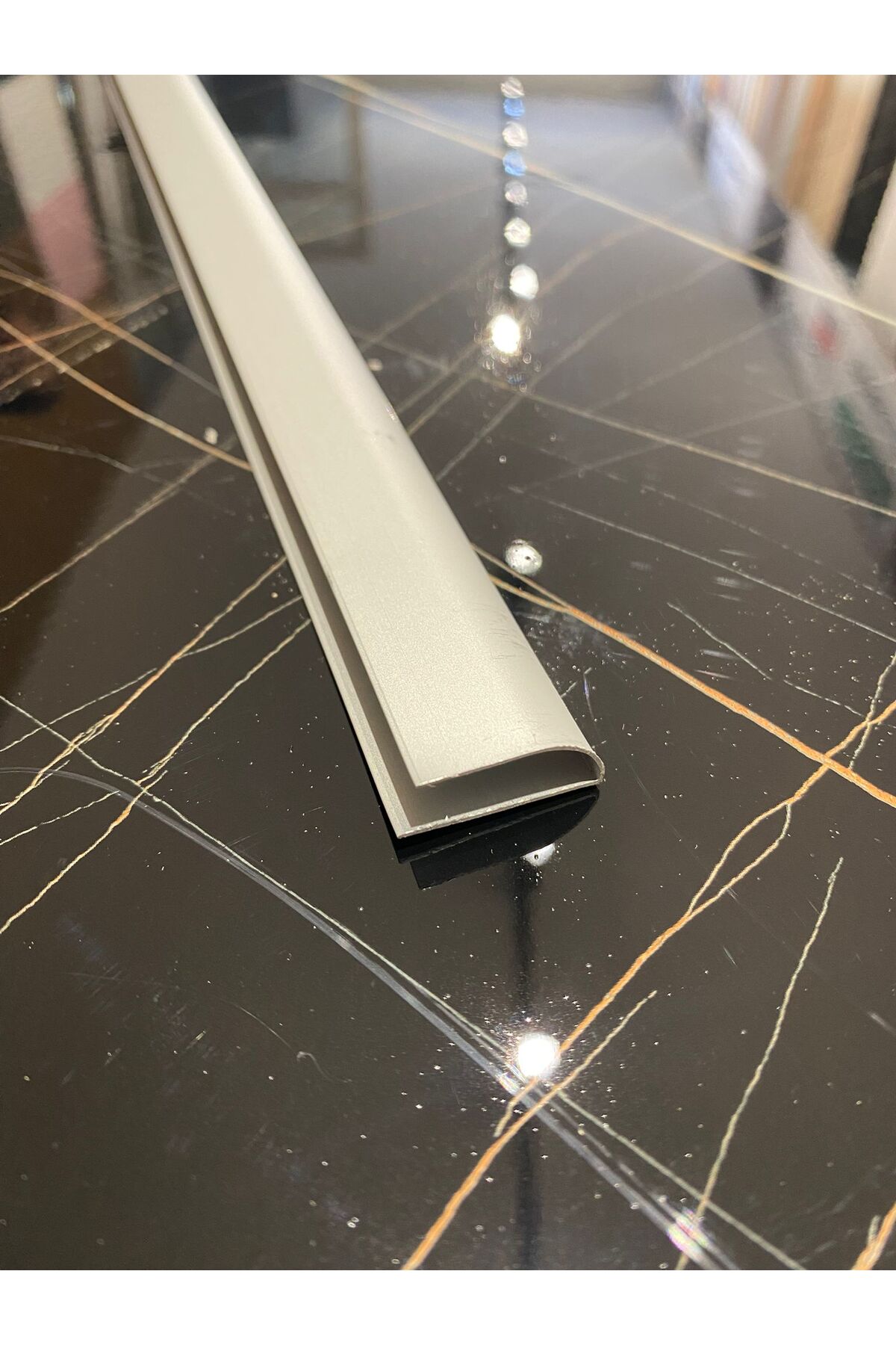 PashaDekor Alüminyum Oval U 8 mm Parke Bitim Profil Çıtası 90 cm Fiyatı ...