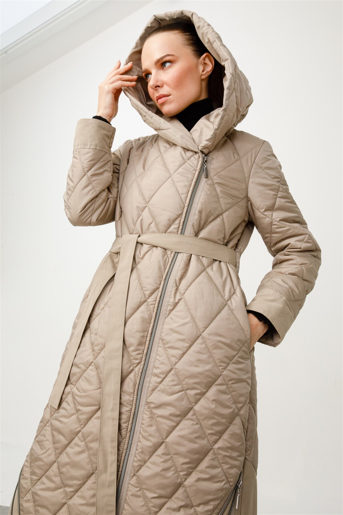 Micca Fermuar Ve Helene Garnili Kapitone Modern Manto-taş Fiyatı ...