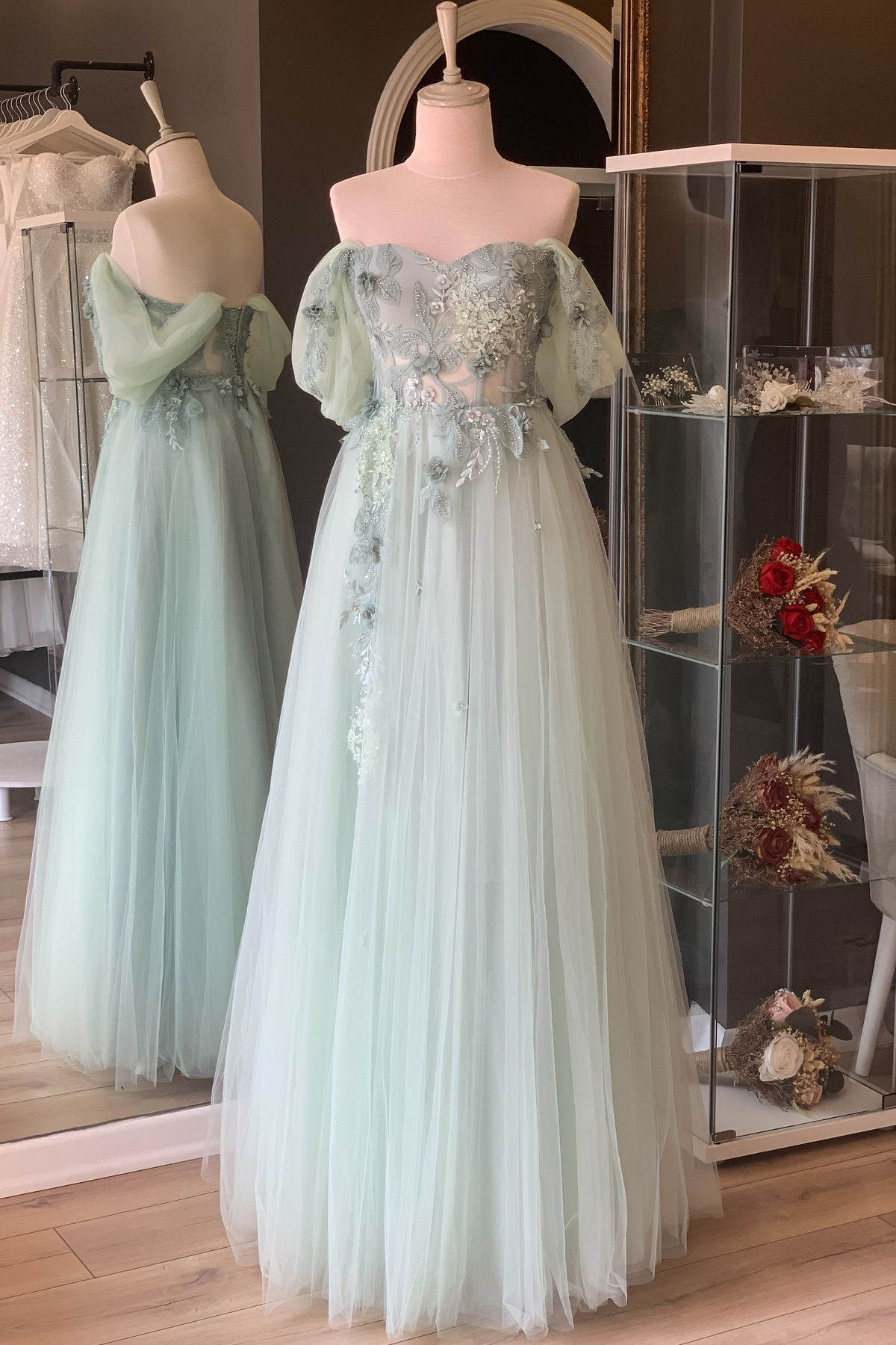 Lenta Moda Su Yeşili İşlemeli Dantel ve Üç Boyutlu Dantel Kaplamalı ...