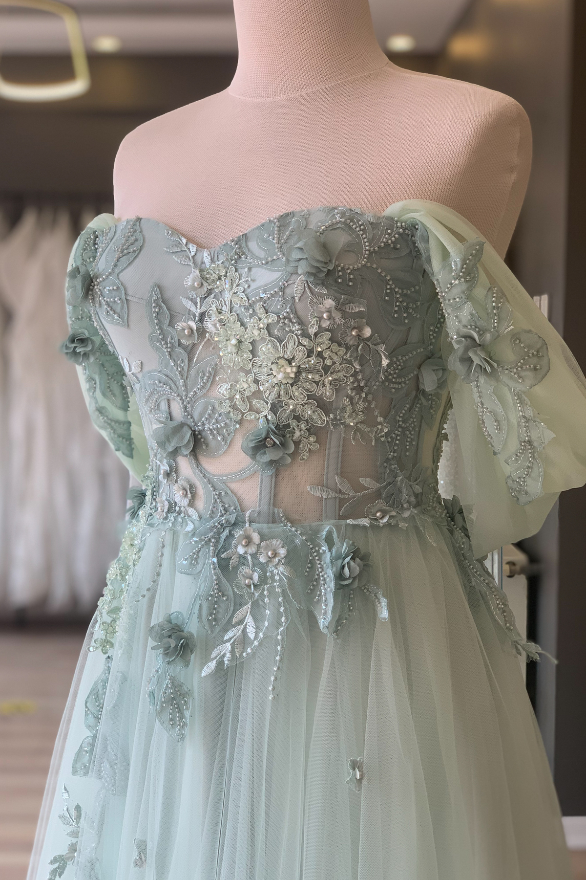 Lenta Moda Su Yeşili İşlemeli Dantel ve Üç Boyutlu Dantel Kaplamalı ...