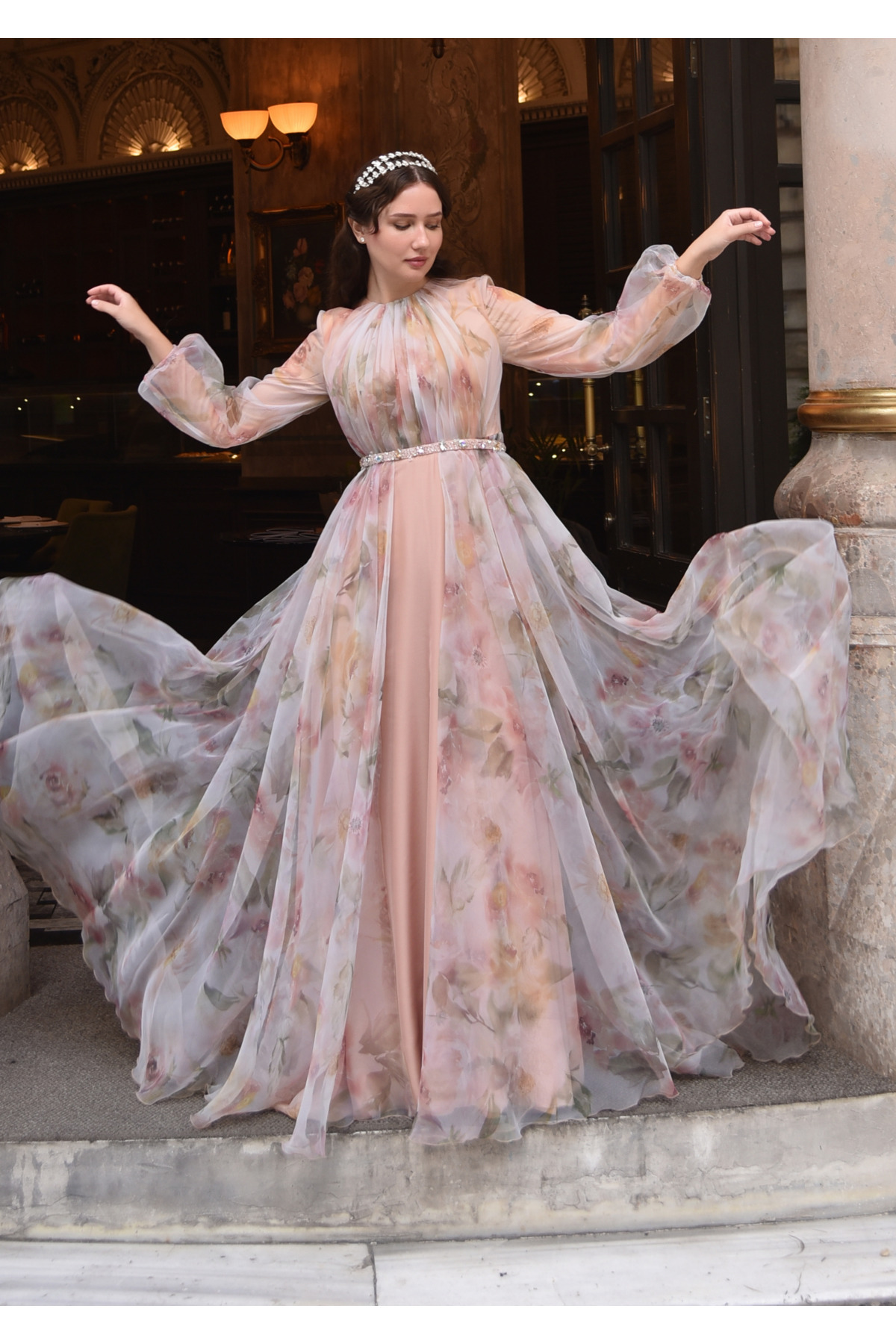 KALELİO DESİGN Flower Liza - Çiçek Desenli Beden Drape Detaylı Davet ...