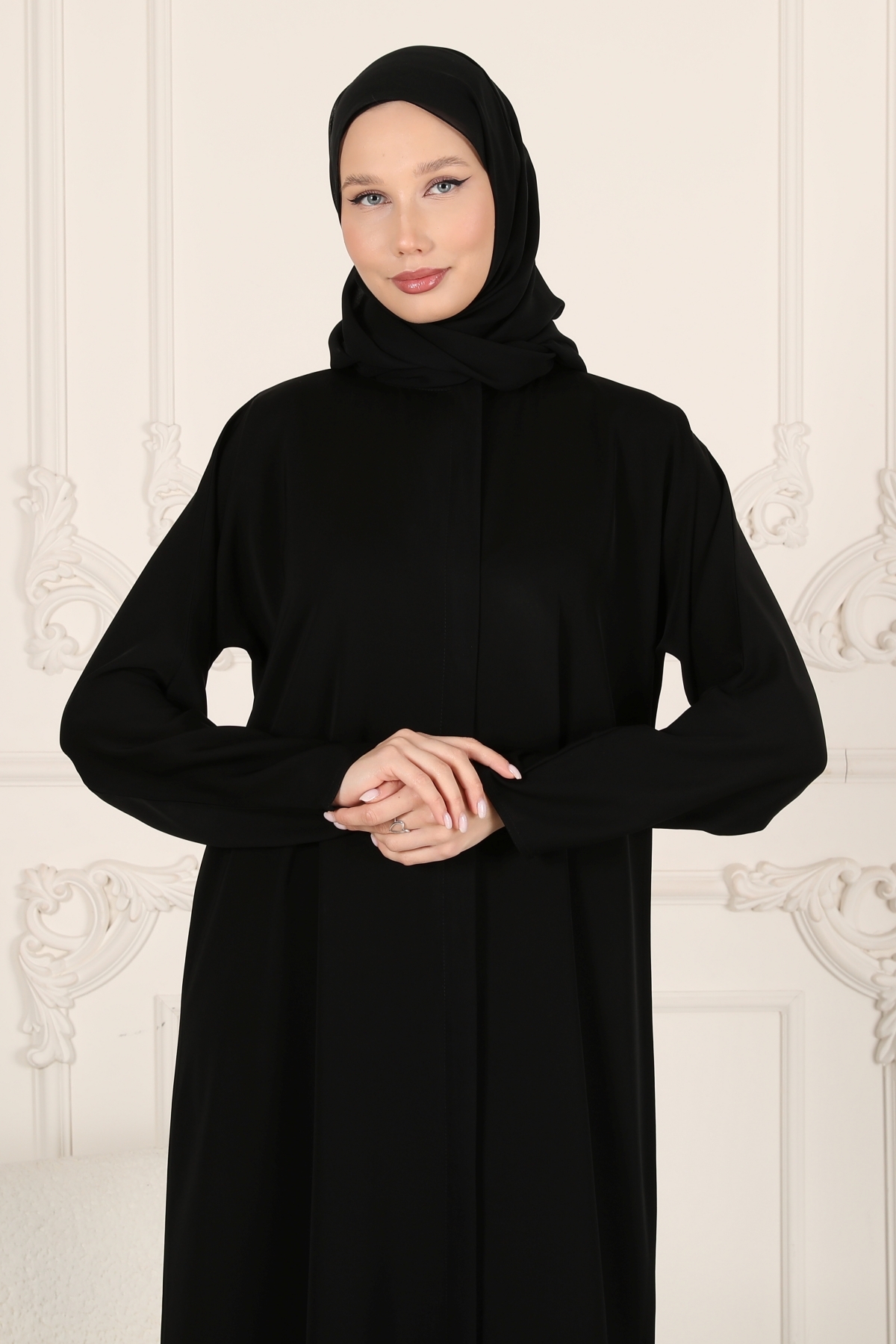 LEYALİ DUBAİ FERACE SADE FERMUARLI FERACE & ABAYA Fiyatı, Yorumları - Trendyol