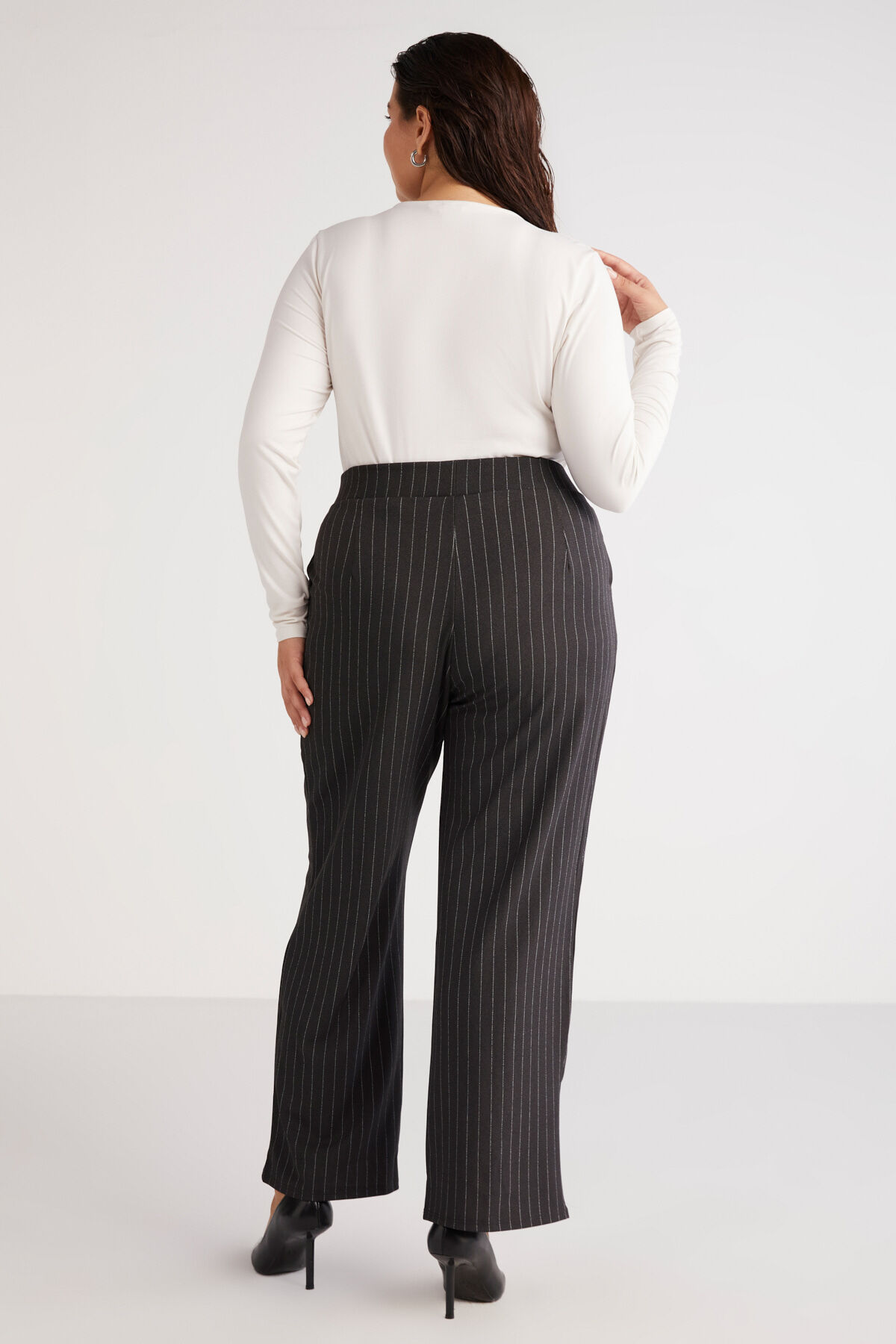 ETHIQUET Hannelebb Kadın Örme Çizgili Nervürlü Ve Pili Detaylı Beli ...