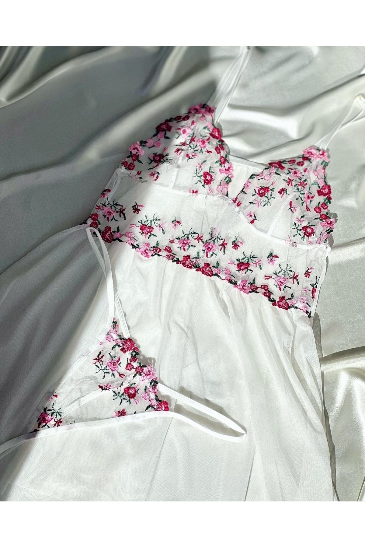 Flore Gecelik Set Fiyatı, Yorumları - Trendyol