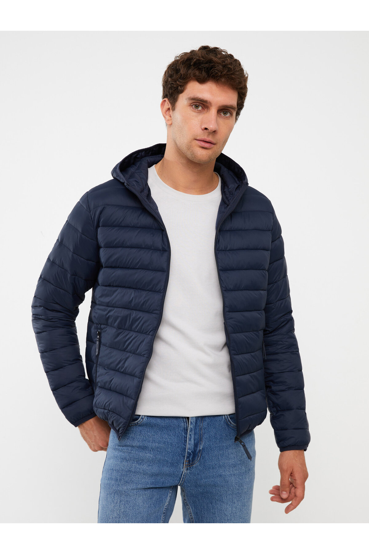 LC Waikiki Men's Hooded Puffer Jacket - Standard Fit - Trendyol
