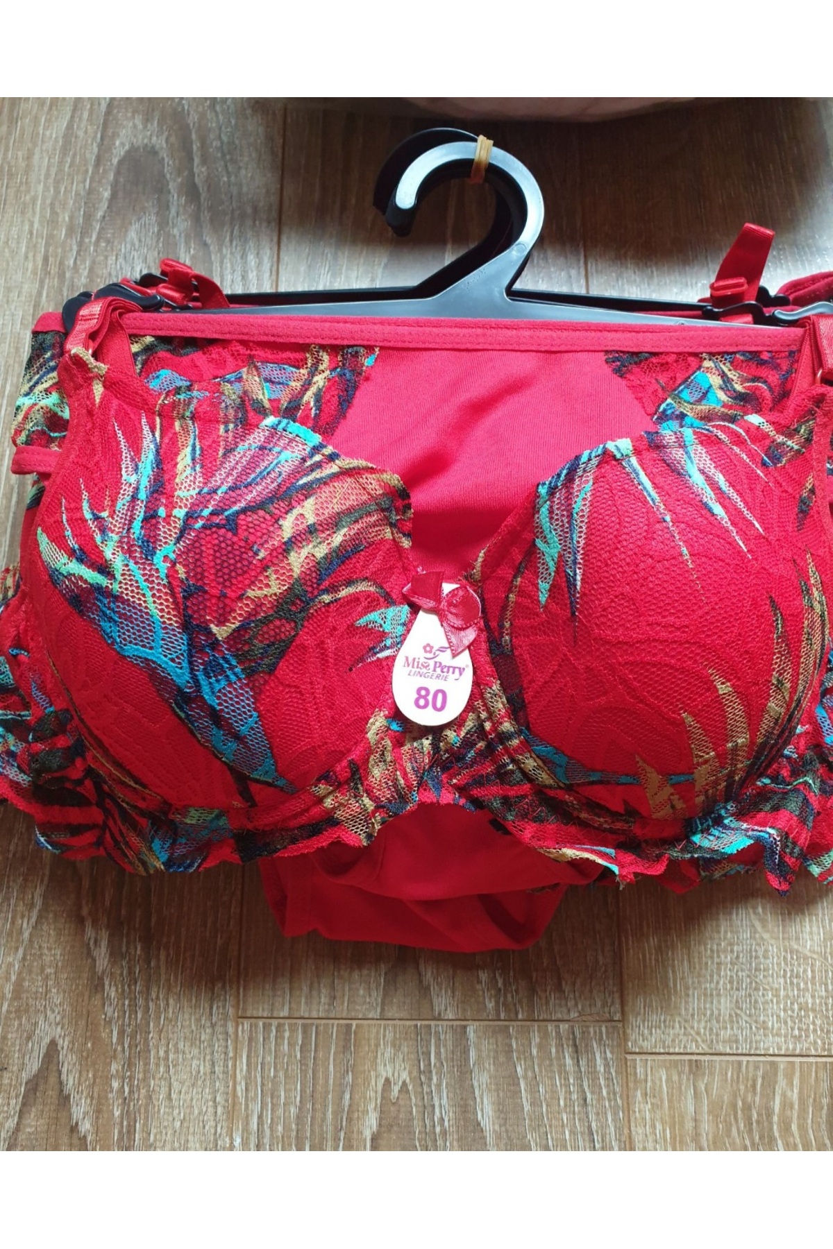 MİSS PERRY Sütyen takım dolgusuz Fiyatı, Yorumları - Trendyol