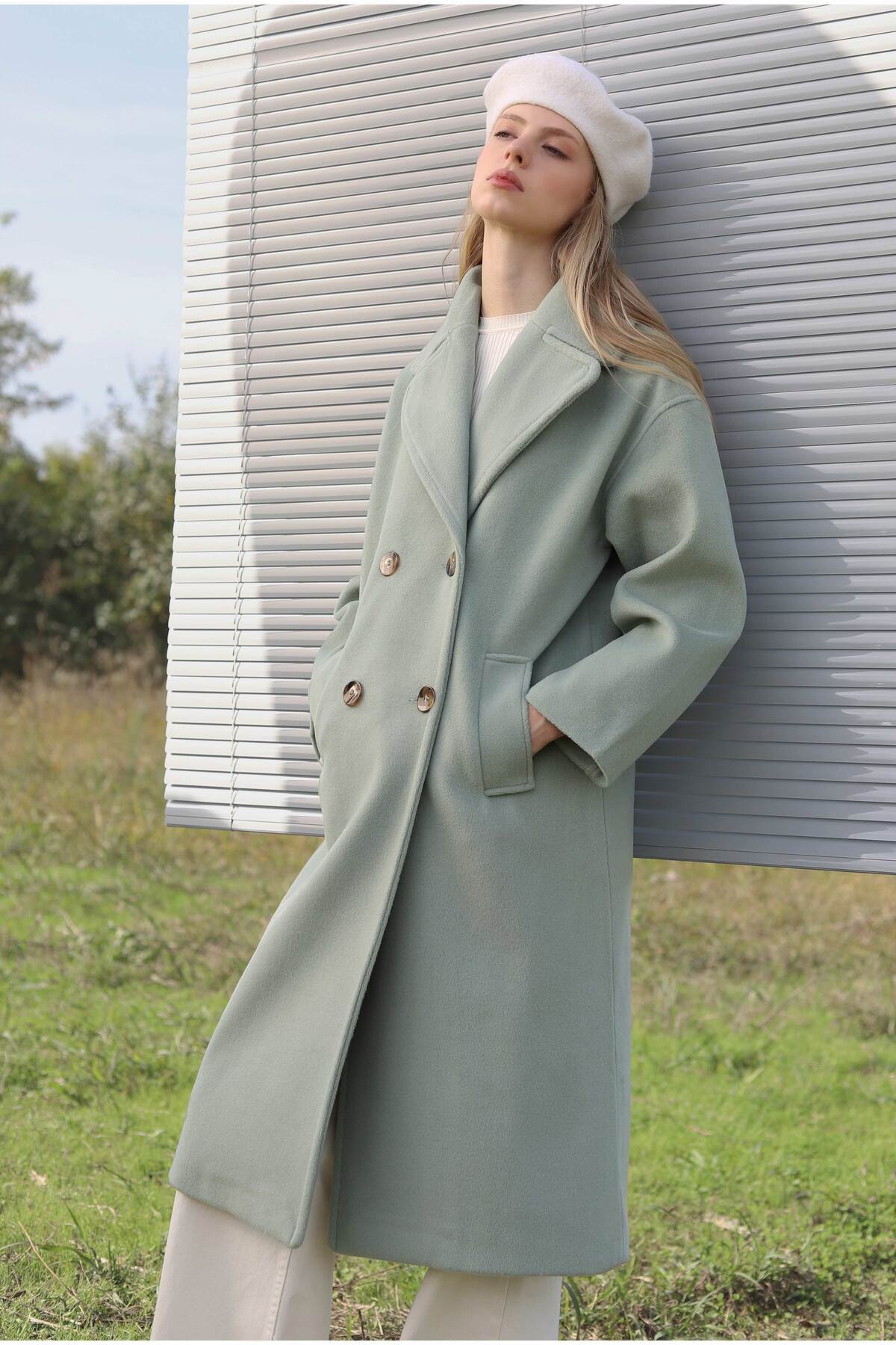 HEQA Kruvaze Düğmeli Kaşe Kaban Mint Fiyatı, Yorumları - Trendyol