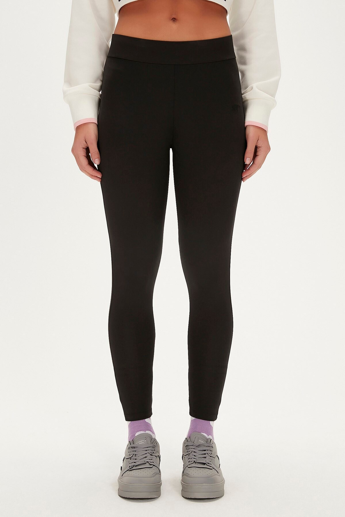 Bad Bear Joyce Short Tıght Nıght 21.04.36.002-c01 21.04.36.002-c01 21 ...