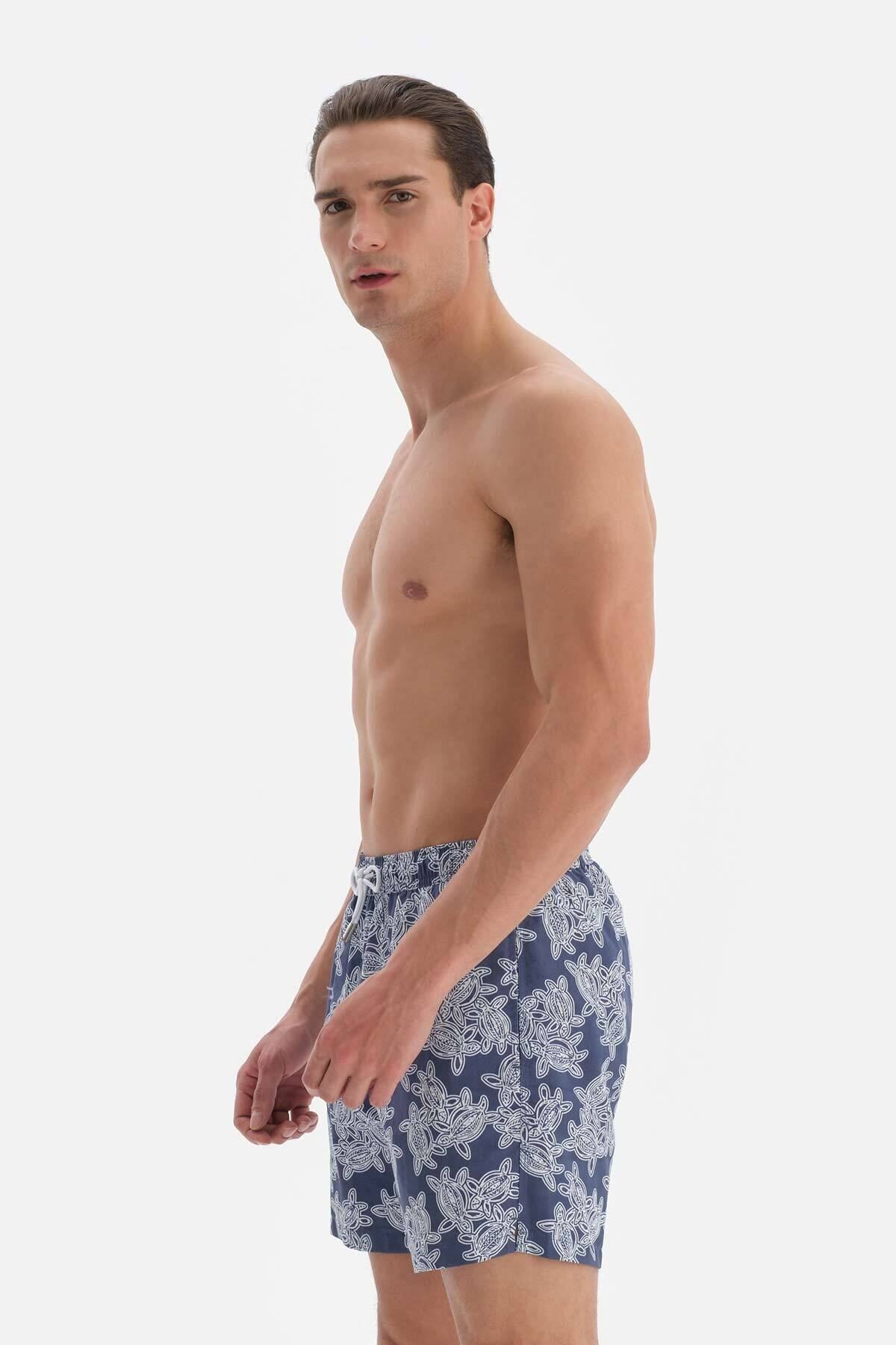 Dagi Indigo Caretta Desenli Orta Deniz Şortu Fiyatı, Yorumları - Trendyol