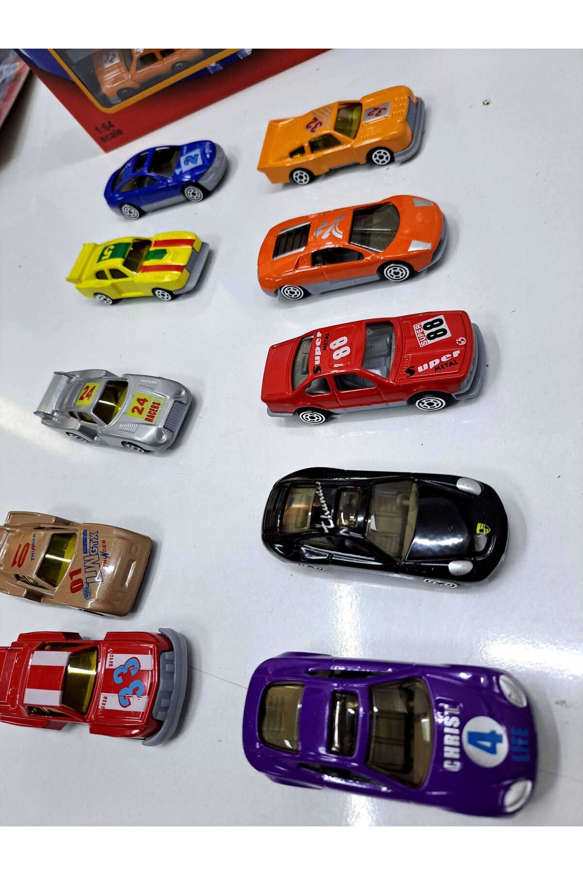 ALYTOYS Oyuncak Metal Araba Seti 10lu araba seti desenli 1:64 arabalar ...